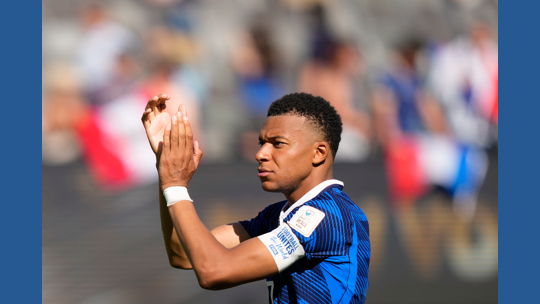 France's Mbappé is having a record-setting World Cup, other marks could ...