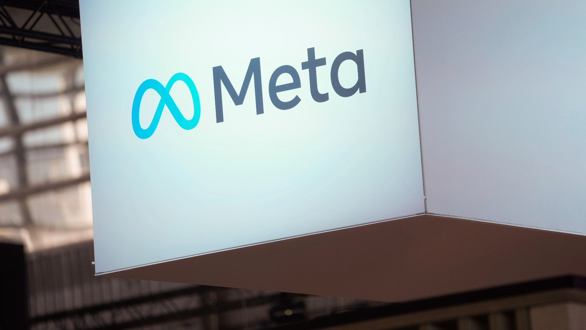 Meta launches program to help train workers for data center jobs | ktvb.com