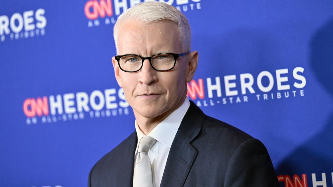 CNN's Anderson Cooper hit by debris during Hurricane Milton | ktvb.com