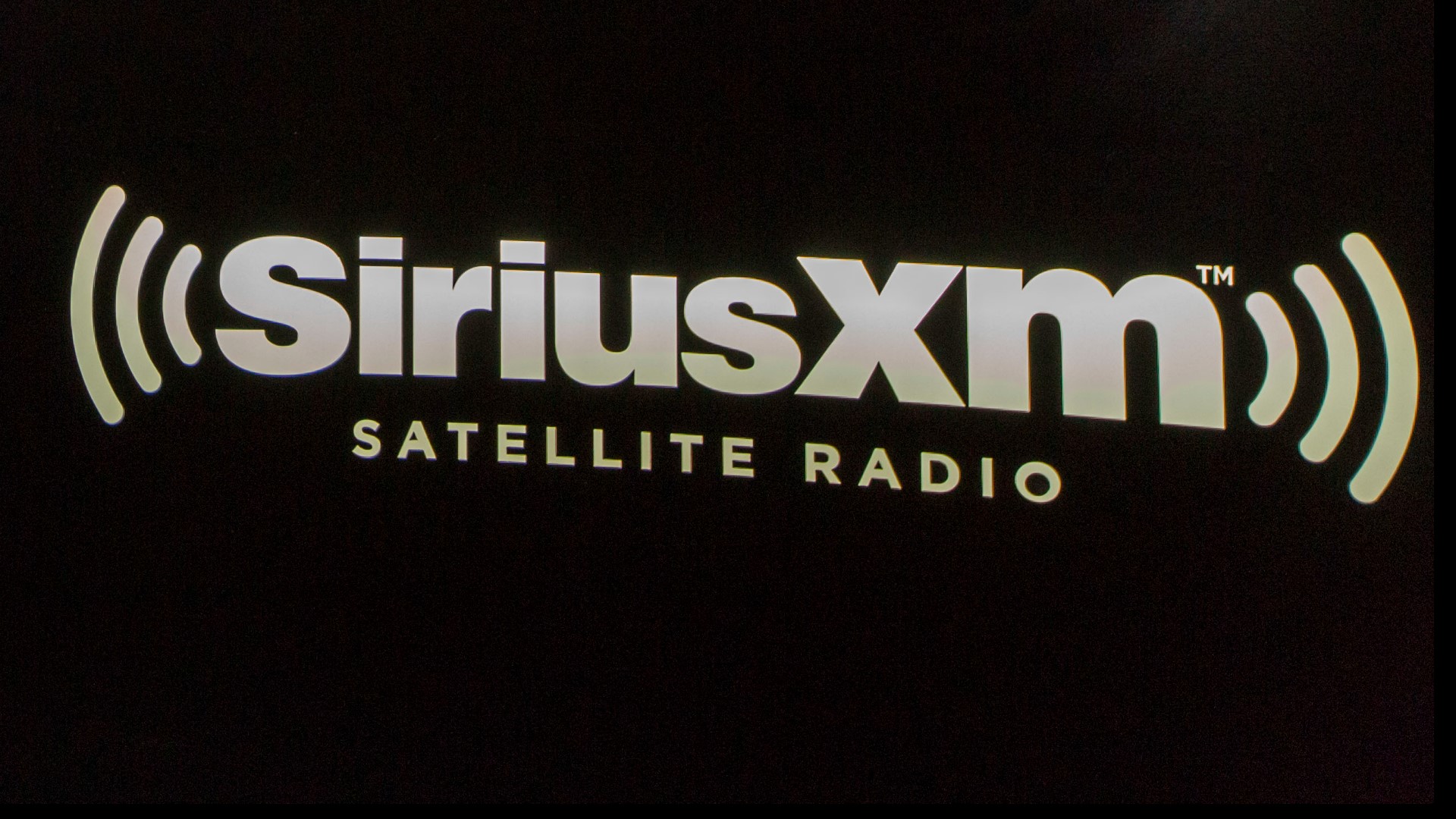 SiriusXM is kicking off holiday season with 23 festive music channels ...