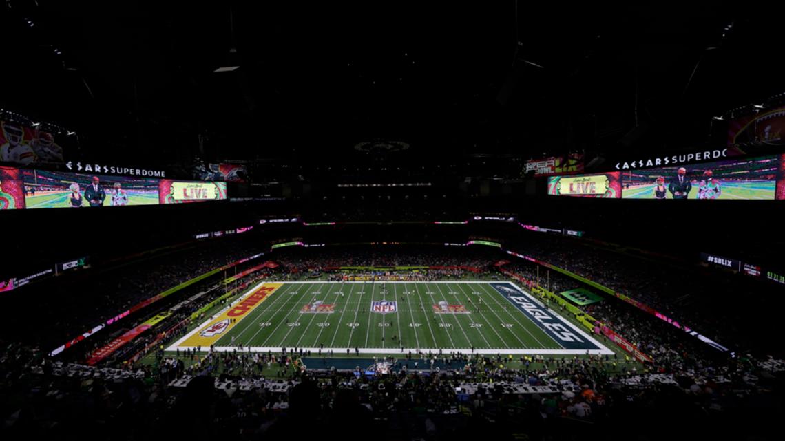 Super Bowl 2025 scorebug faces online backlash | ktvb.com
