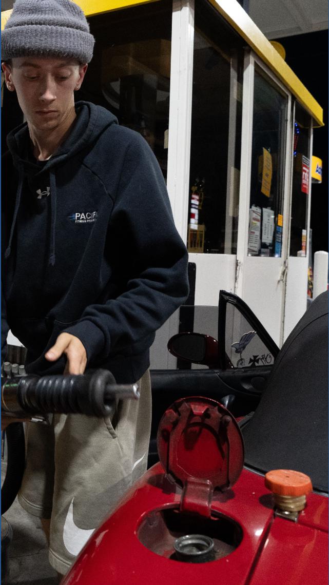 6 states have gas prices over $5 a gallon as fuel costs continue to ...