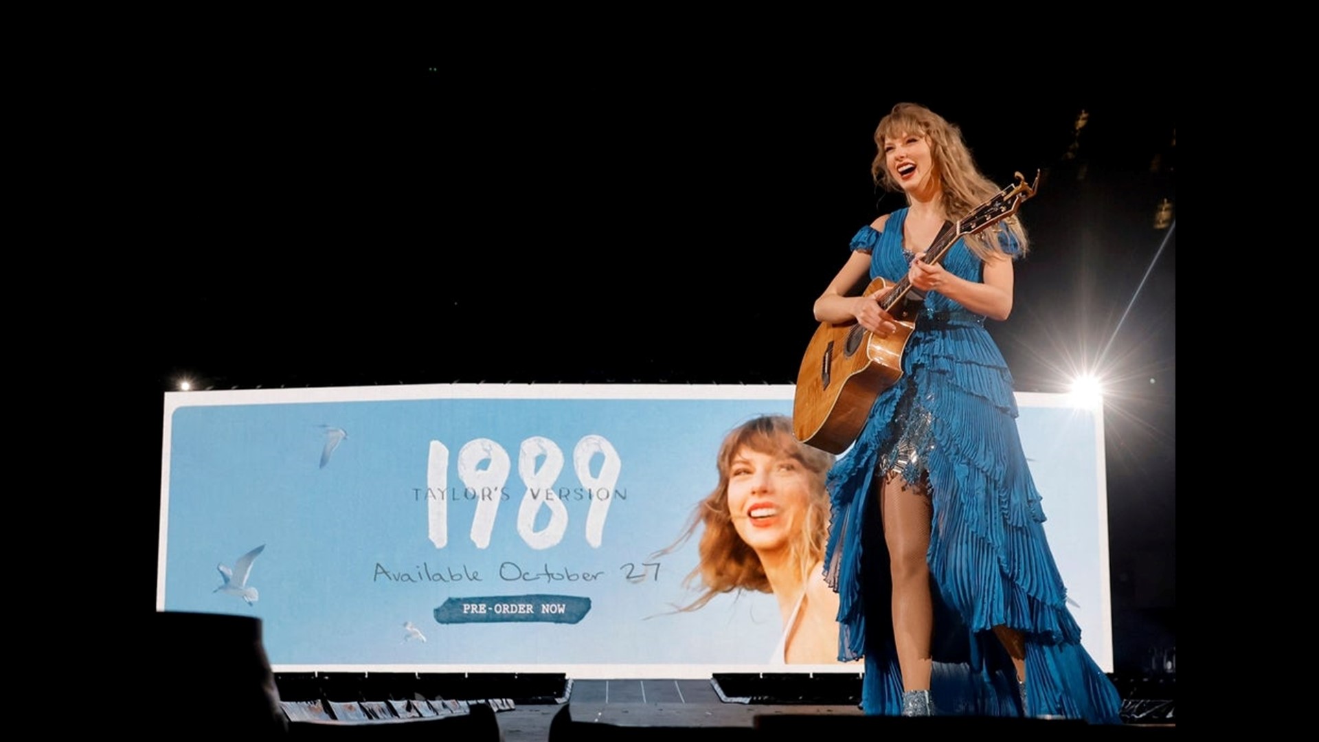 Taylor Swift Releases Rerecorded Album '1989 (Taylor's Version)': See ...