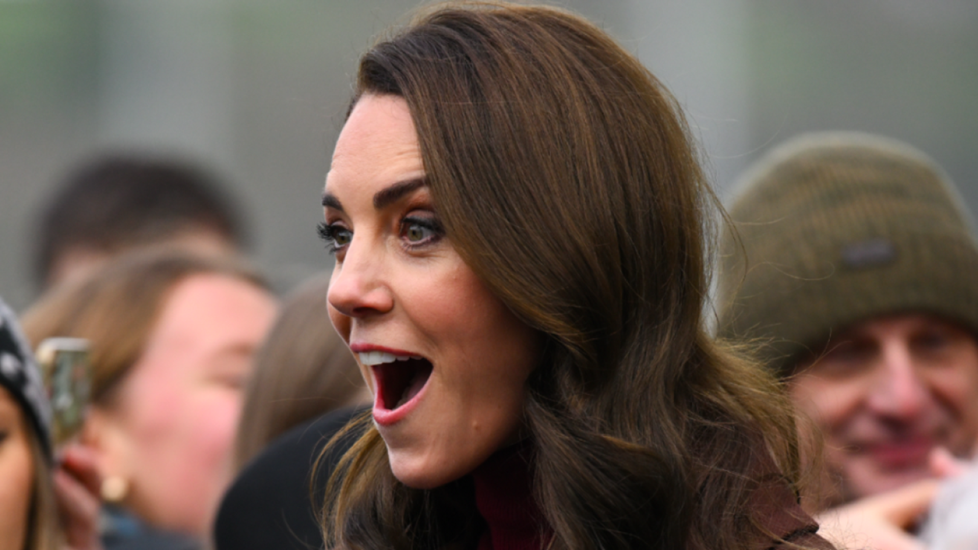 Kate Middleton Breaks Royal Protocol to Give Former Teacher a Big Hug ...