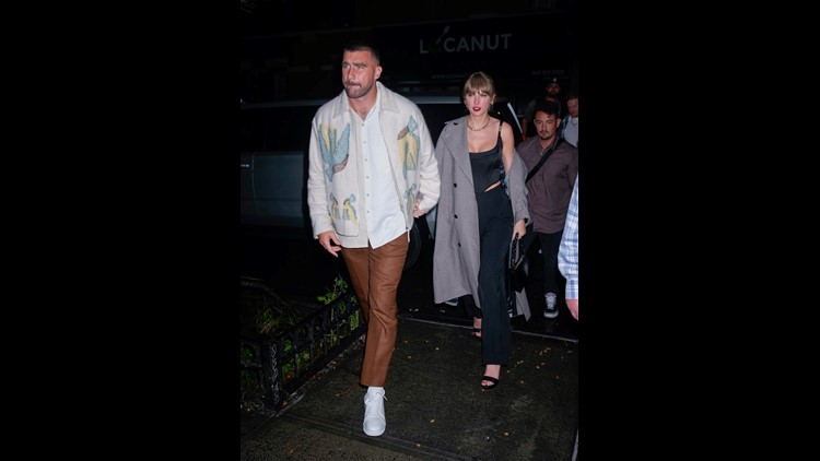 Erin Andrews Shares Intel on What NFL WAGs Think of Taylor Swift’s Romance With Travis Kelce ...