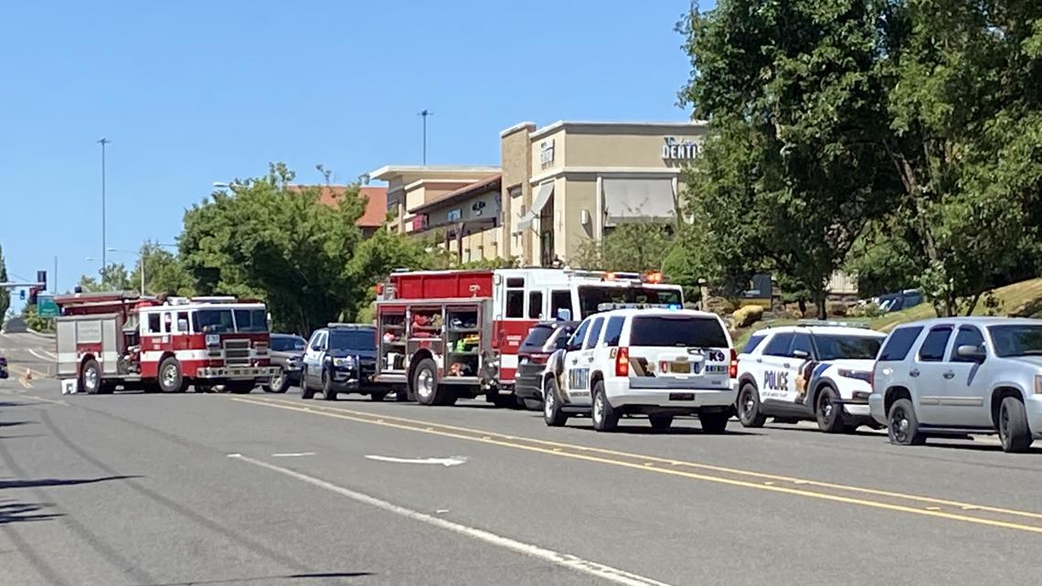 Deputy shot in Tualatin; suspect dead after standoff at apartment ...