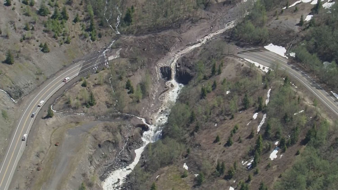 Landslide blocks SR 504 in Mount St. Helens monument | ktvb.com