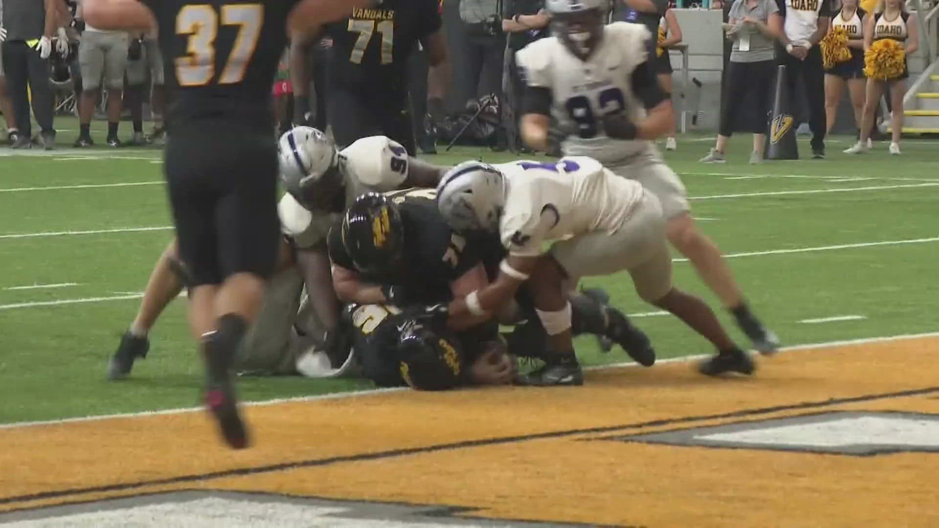 Idaho Vandals to wear 50th Anniversary gold jerseys on Saturday | ktvb.com