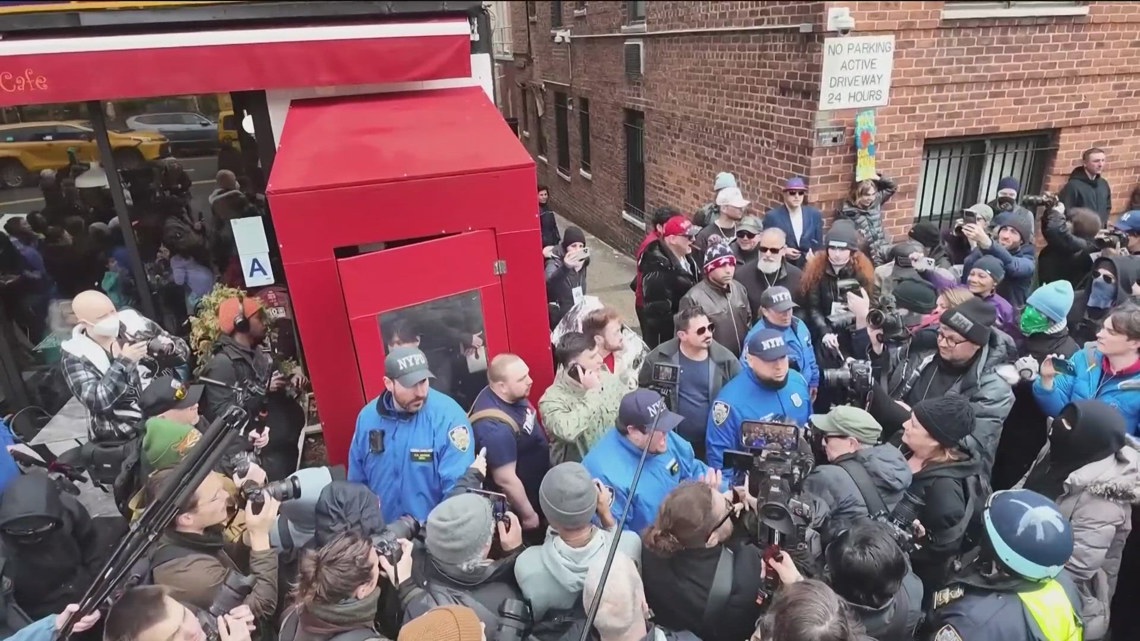 Police investigating after device thrown at anti-Islam protest in New ...