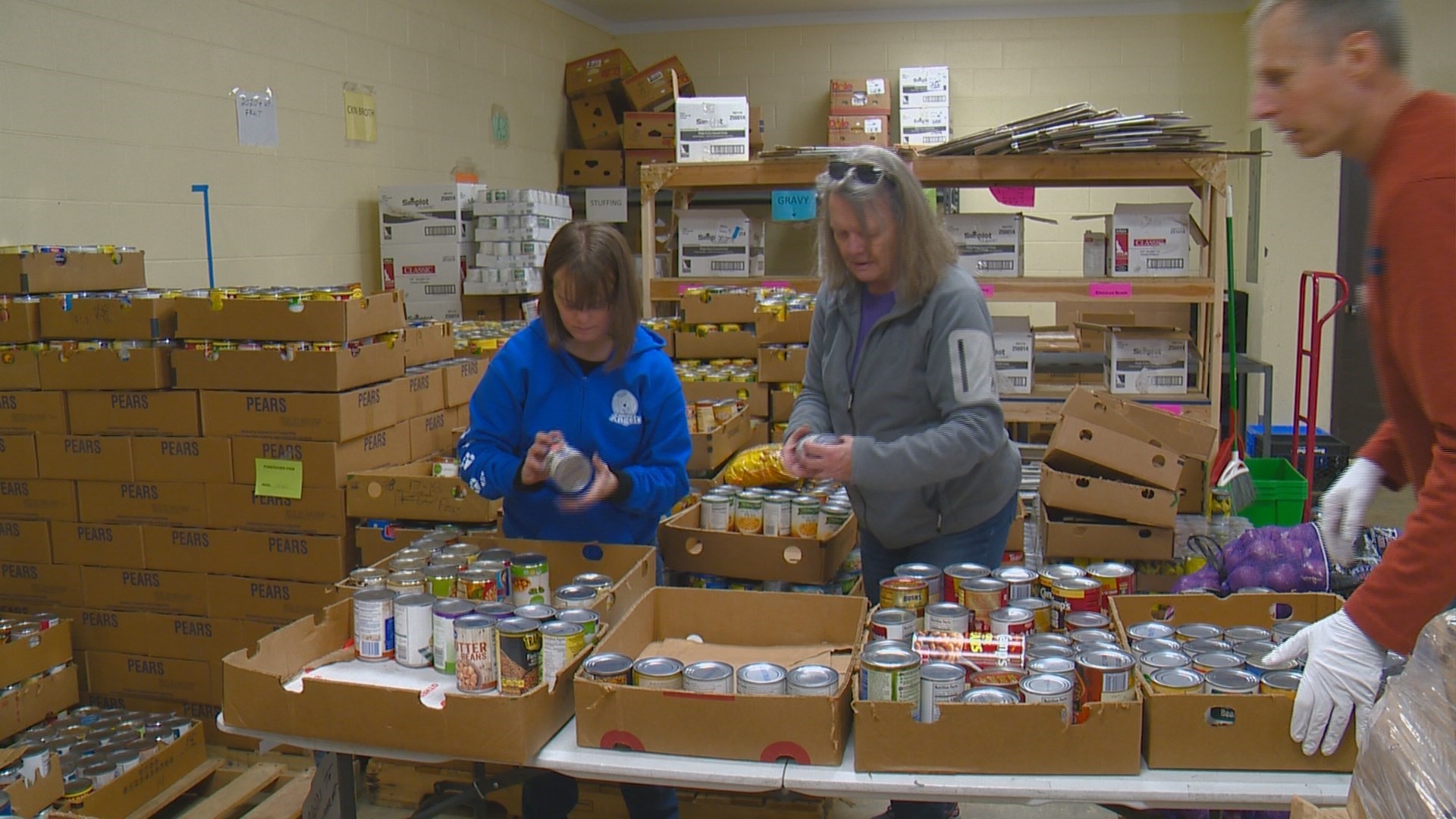 Meridian Food Bank getting low on canned and boxed goods | ktvb.com