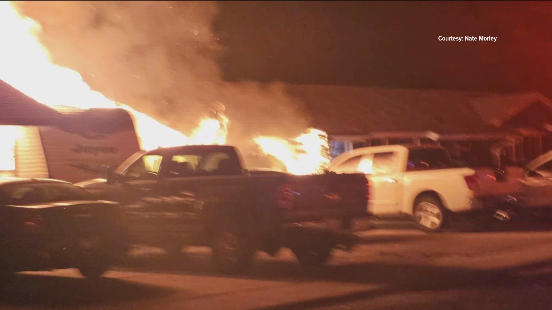 Boise fire damages two homes, destroys trailer | ktvb.com