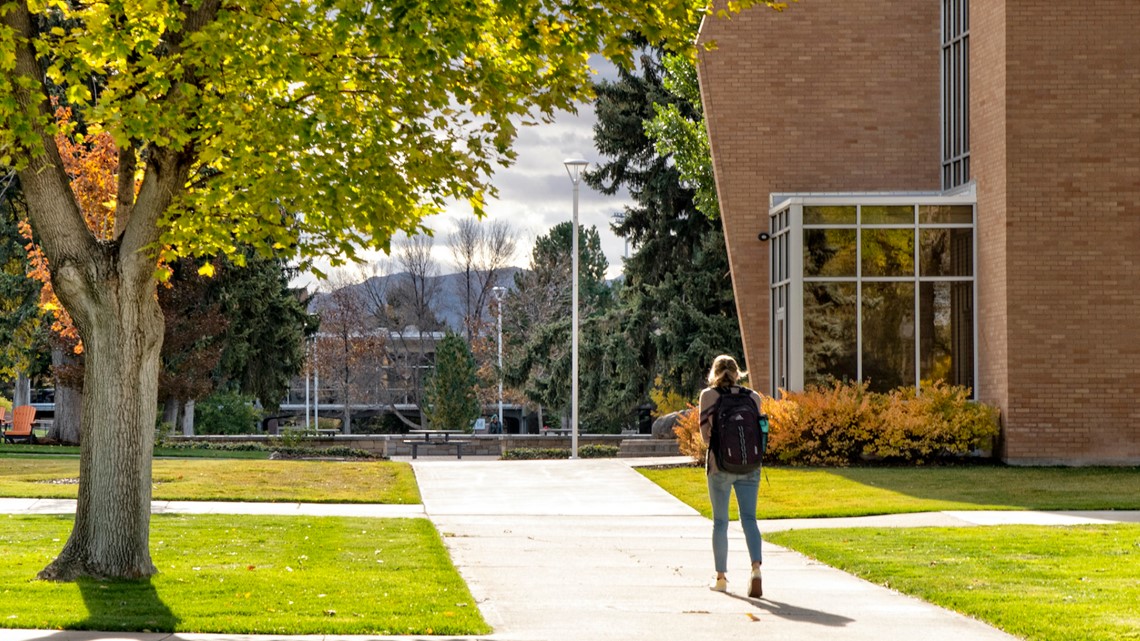 ISU celebrates graduates at Meridian site | ktvb.com