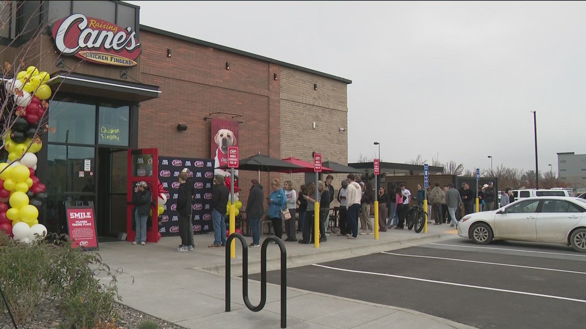 Raising Cane's makes Idaho debut with Meridian opening | ktvb.com