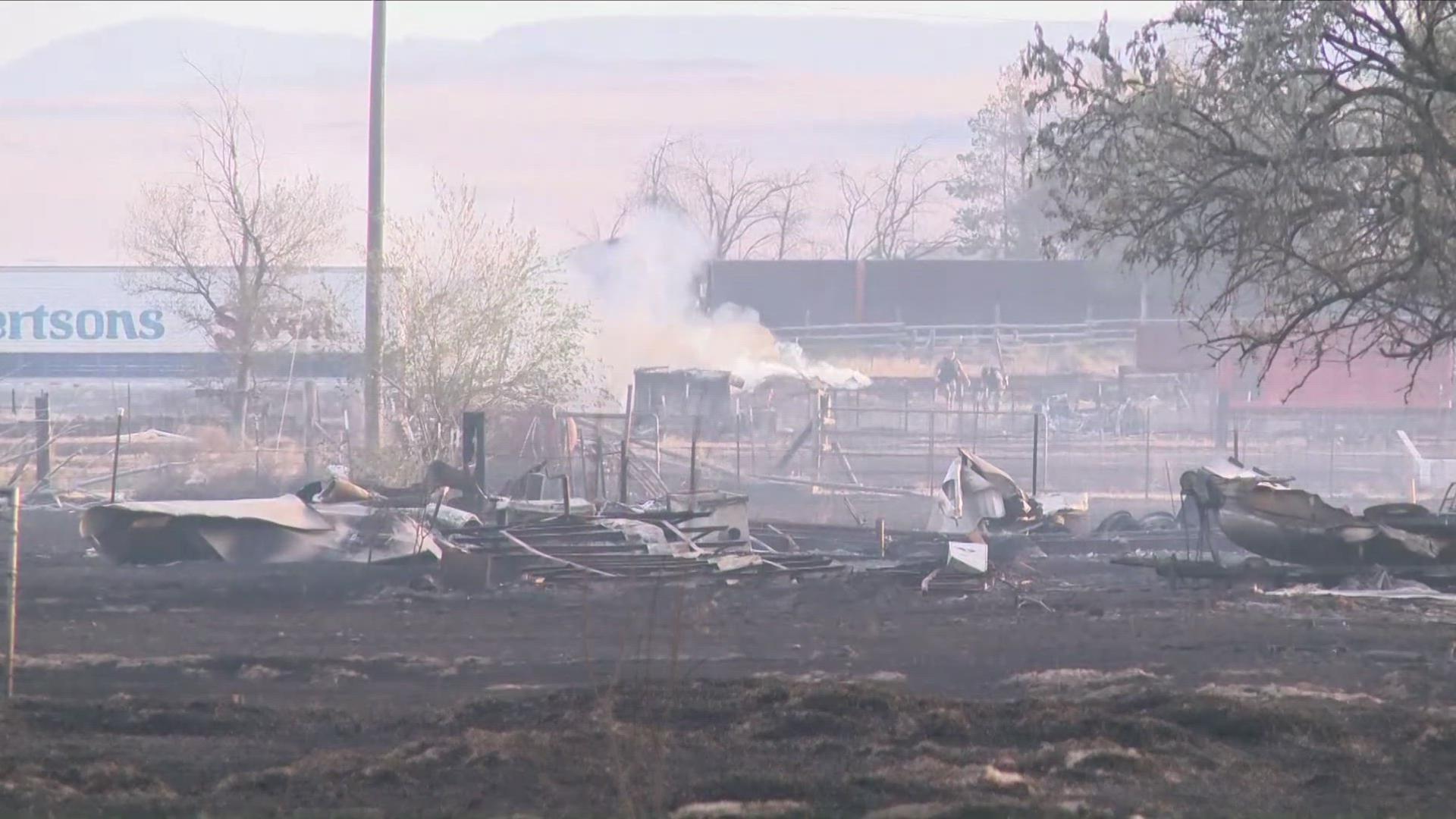 6 first responders hospitalized after brush fire in Mountain Home ...