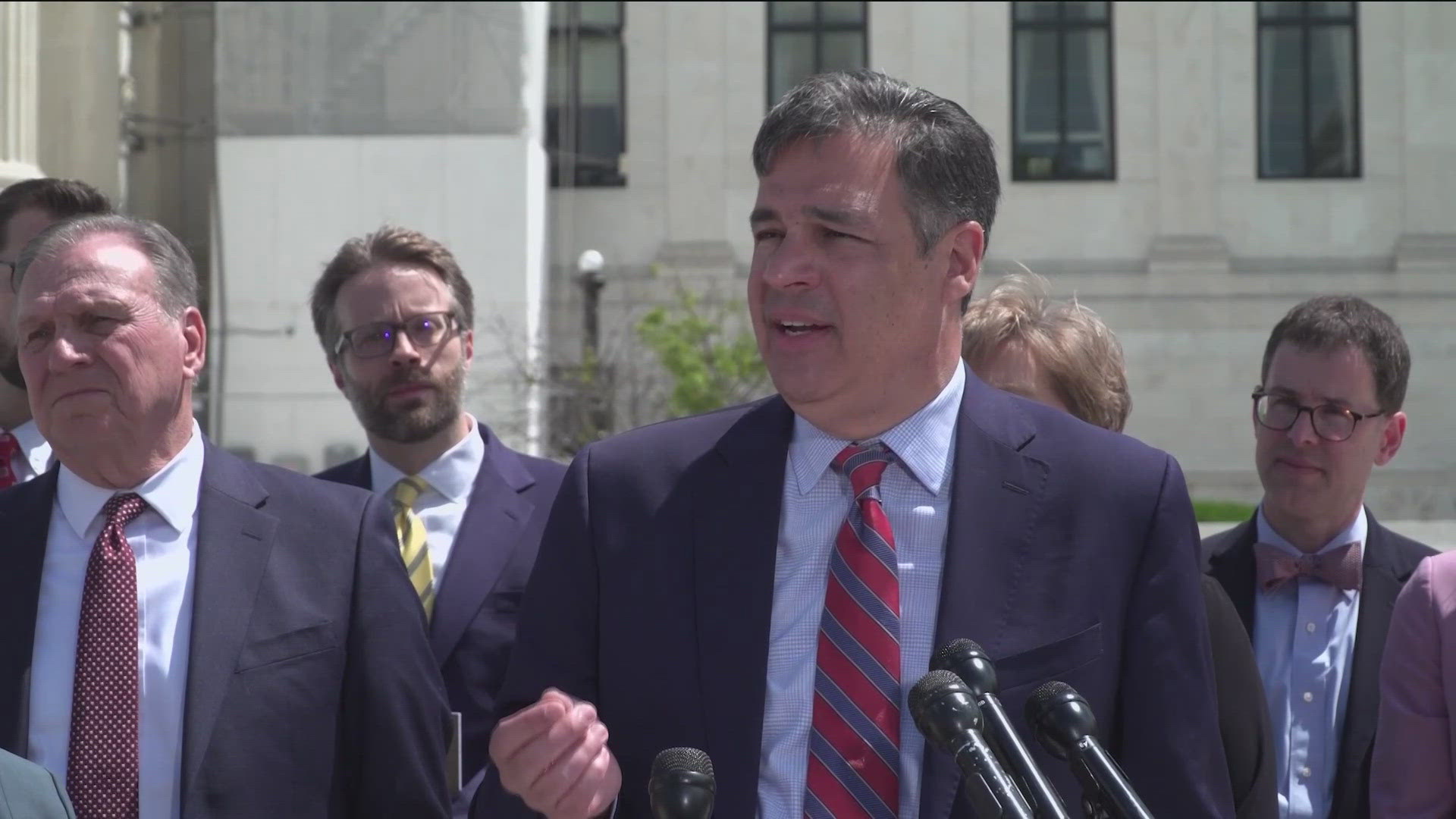 Idaho AG Labrador must face questioning in whistleblower case | ktvb.com