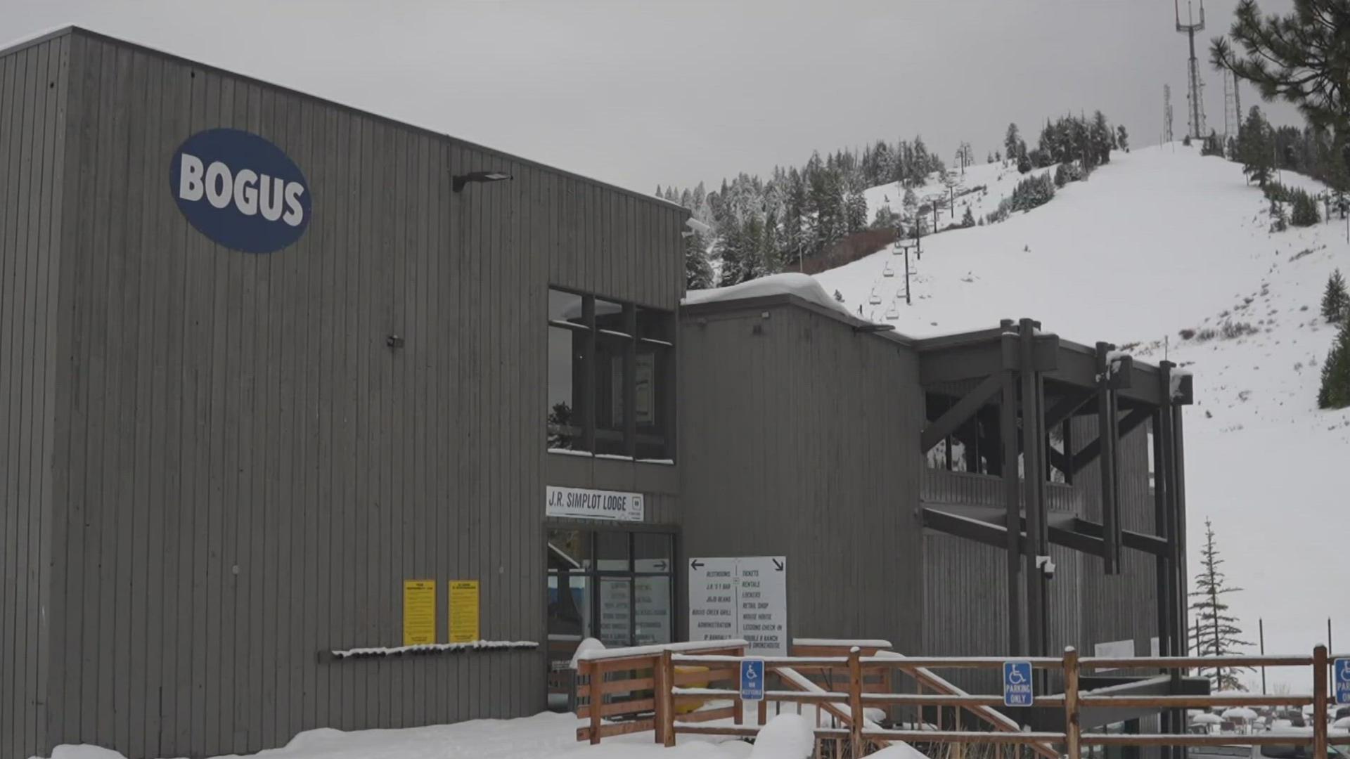 Hitting the slopes: Bogus Basin reveals new improvements before opening ...