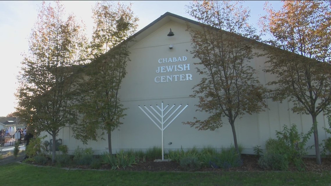 Jewish community celebrates opening of new Chabad Jewish Center in ...