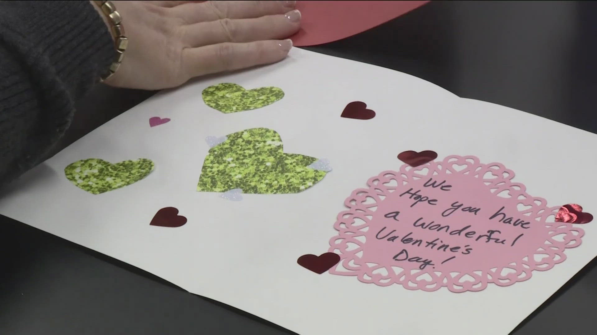 Idaho students deliver Valentine's Day cards to nursing home residents | ktvb.com