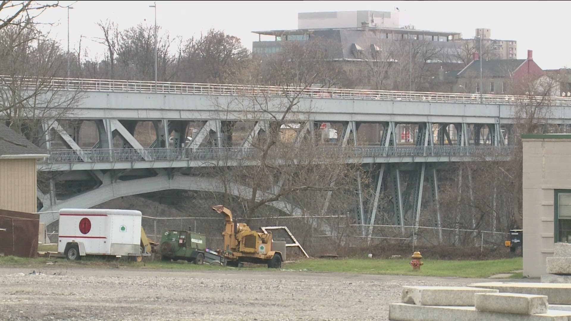 Congressman Simpson co-sponsors bills aiming to strengthen security at Canadian border | ktvb.com