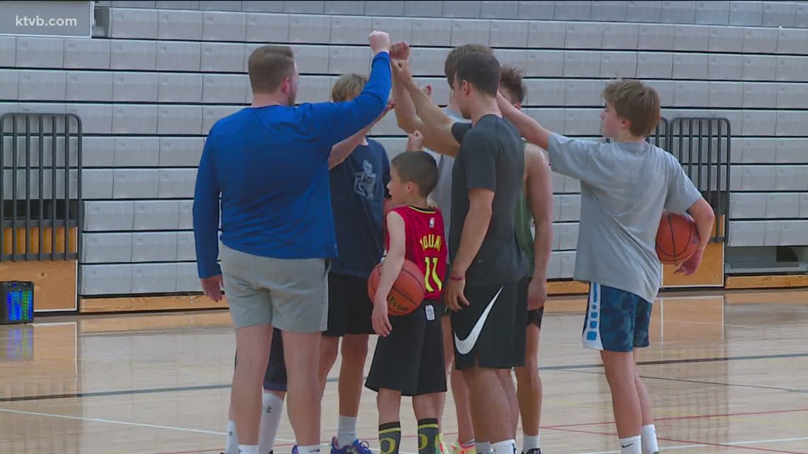 Pennington, Pangos hold youth hoops camp | ktvb.com