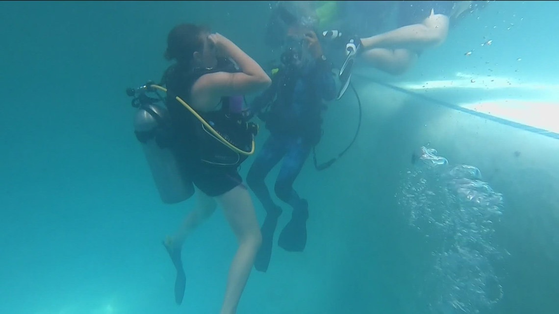 Idaho Dive Magic hosts clinic to teach blind people how to scuba dive | ktvb.com