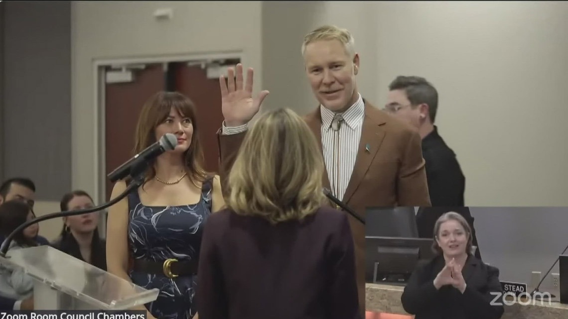 Three incumbent Boise City Council members sworn in for new terms ...