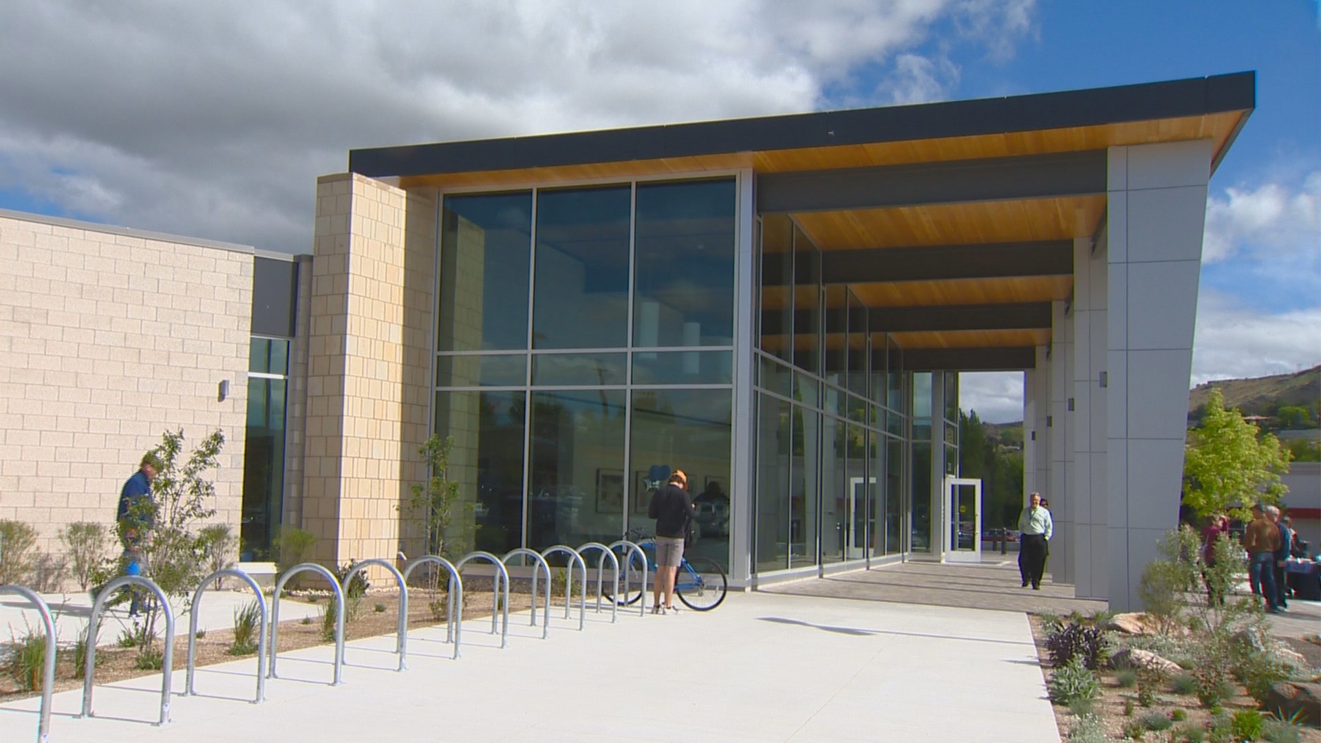 Book sale at Bown Crossing Public Library | ktvb.com