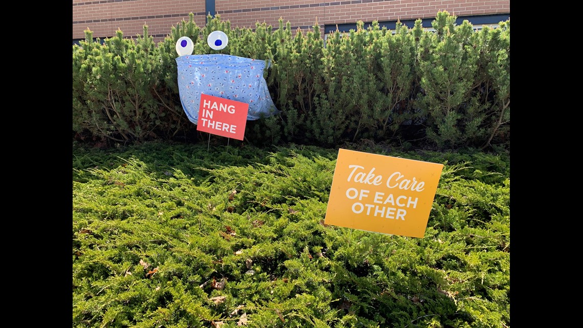 Cynthia Mann Elementary School signs of encouragement | ktvb.com