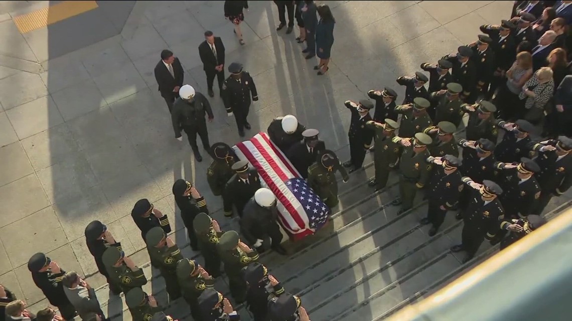 Diane Feinstein honored in memorial on the steps of San Francisco City ...