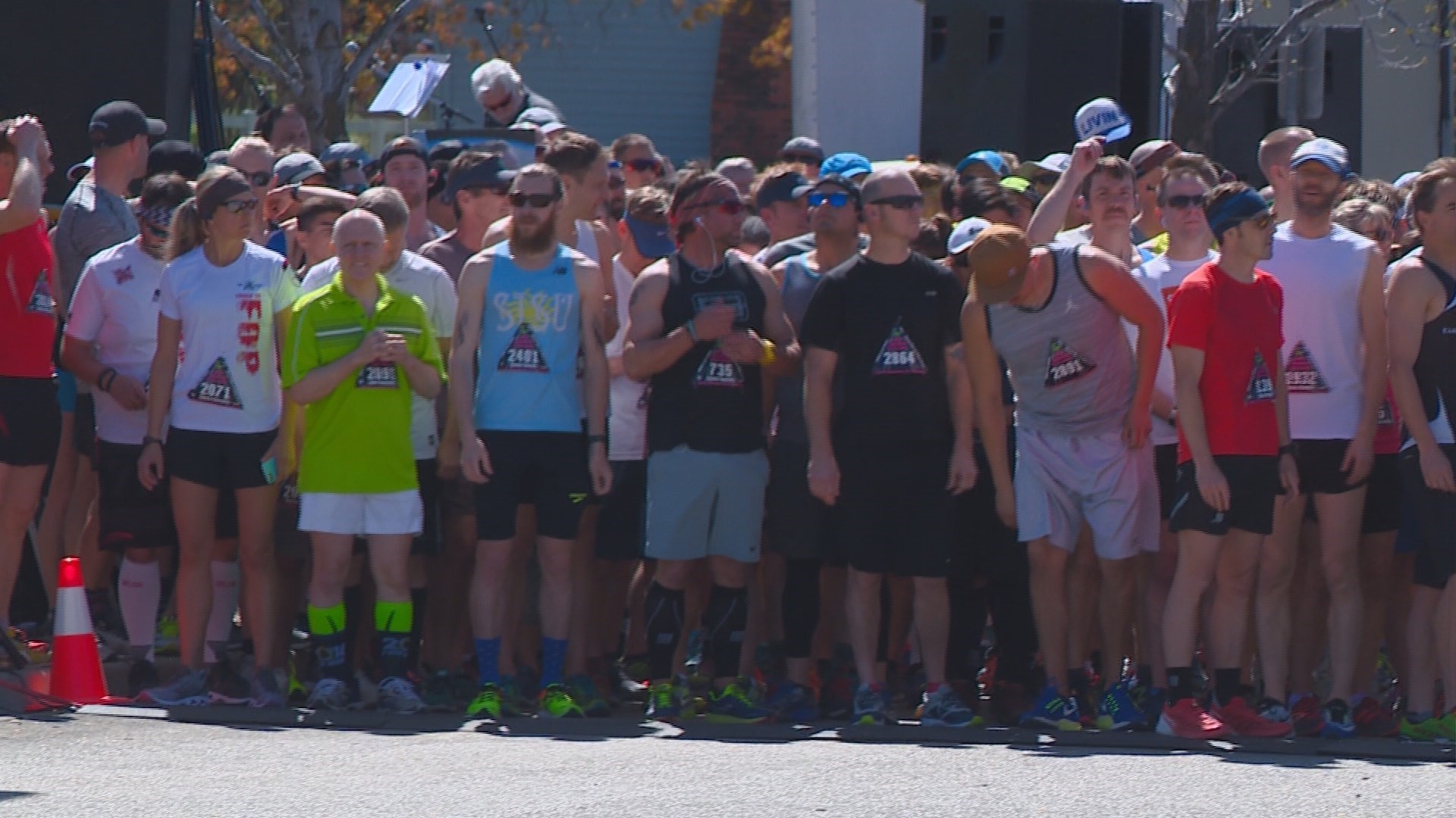 More than 2,000 run slightly longer Race to Robie Creek | ktvb.com