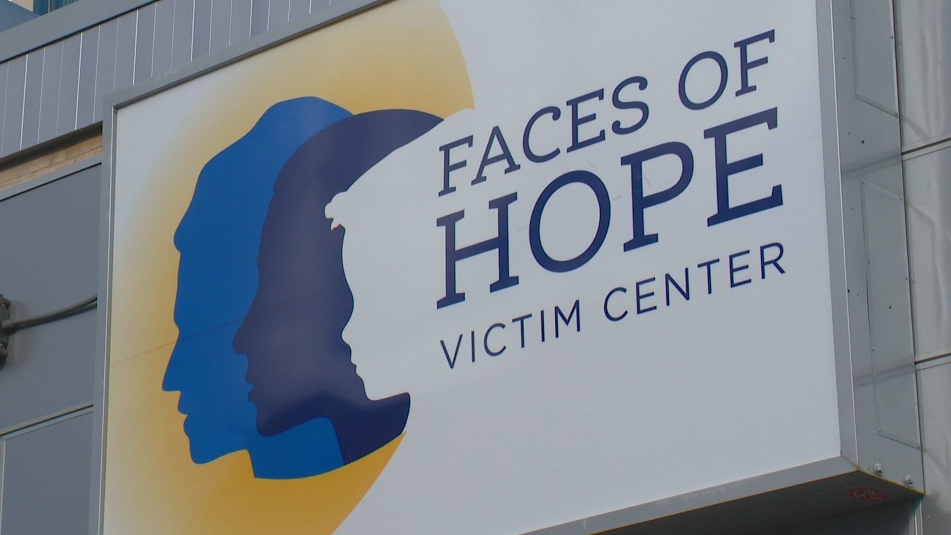 Elizabeth Smart visits Boise for Faces of Hope Foundation event | ktvb.com