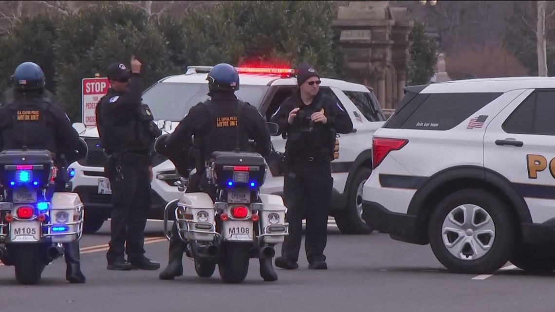 18-year-old man arrested at U.S. Capitol building carried loaded weapon ...