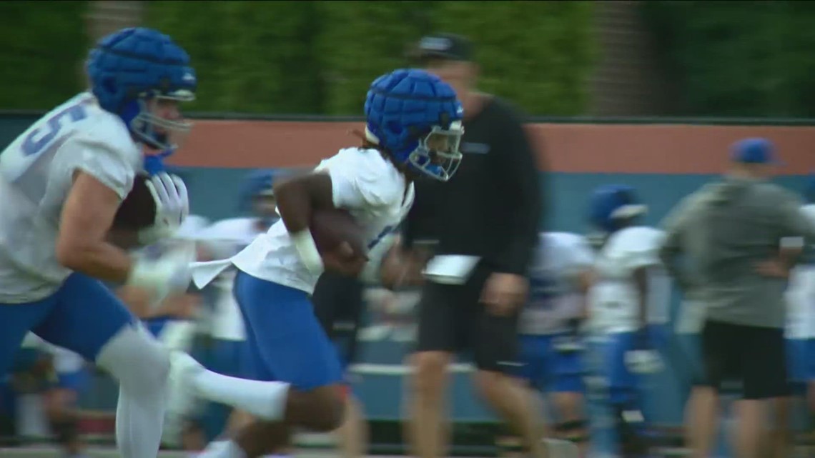 Boise State's Stefan Cobbs 'old reliable' in deep WR room | ktvb.com