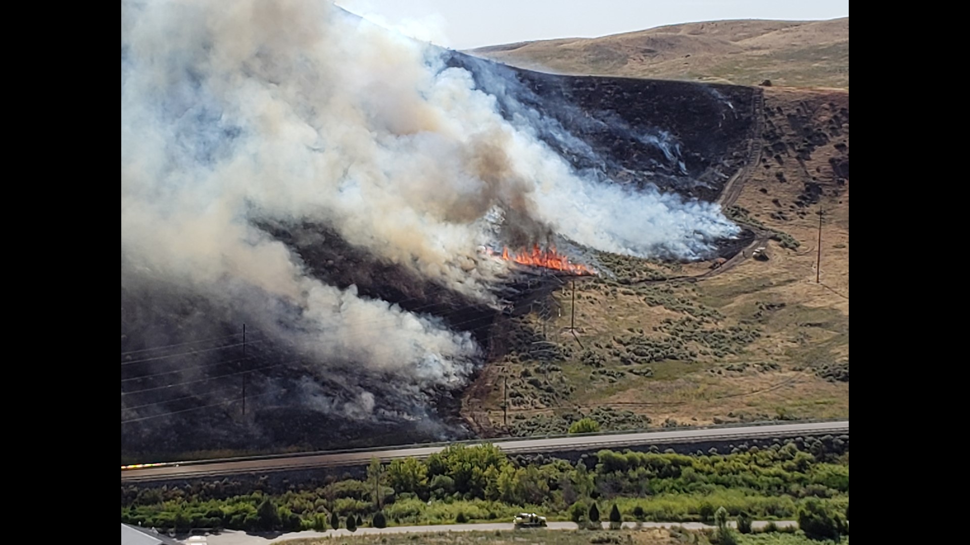 Idaho 55 reopened after grass fire burns near Avimor | ktvb.com