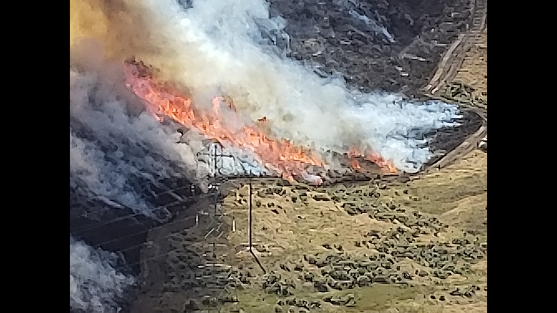 Idaho 55 reopened after grass fire burns near Avimor | ktvb.com