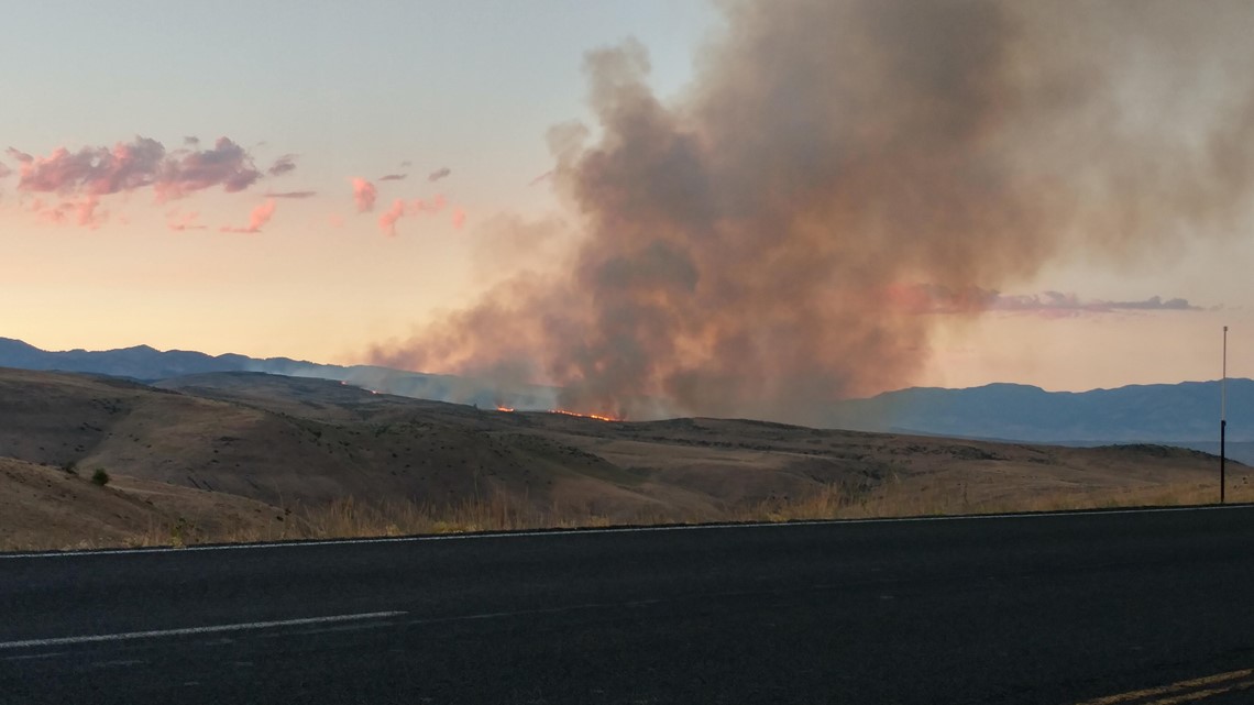 Highway 95 closed again as crews fight wildfire near Midvale | ktvb.com