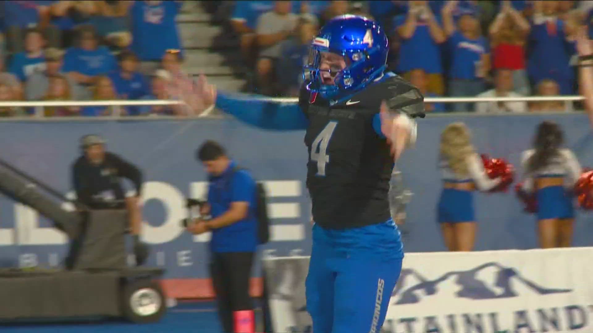 Boise State sticking with two-quarterback system | ktvb.com