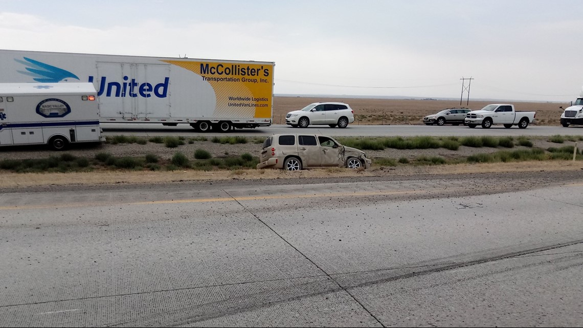 Semi truck crash blocking westbound I-84 near Mountain Home | ktvb.com