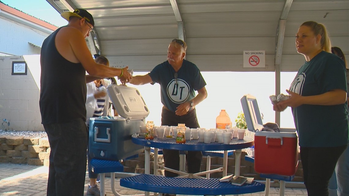Volunteers bring 'Burrito Saturdays' to Boise homeless shelter | ktvb.com