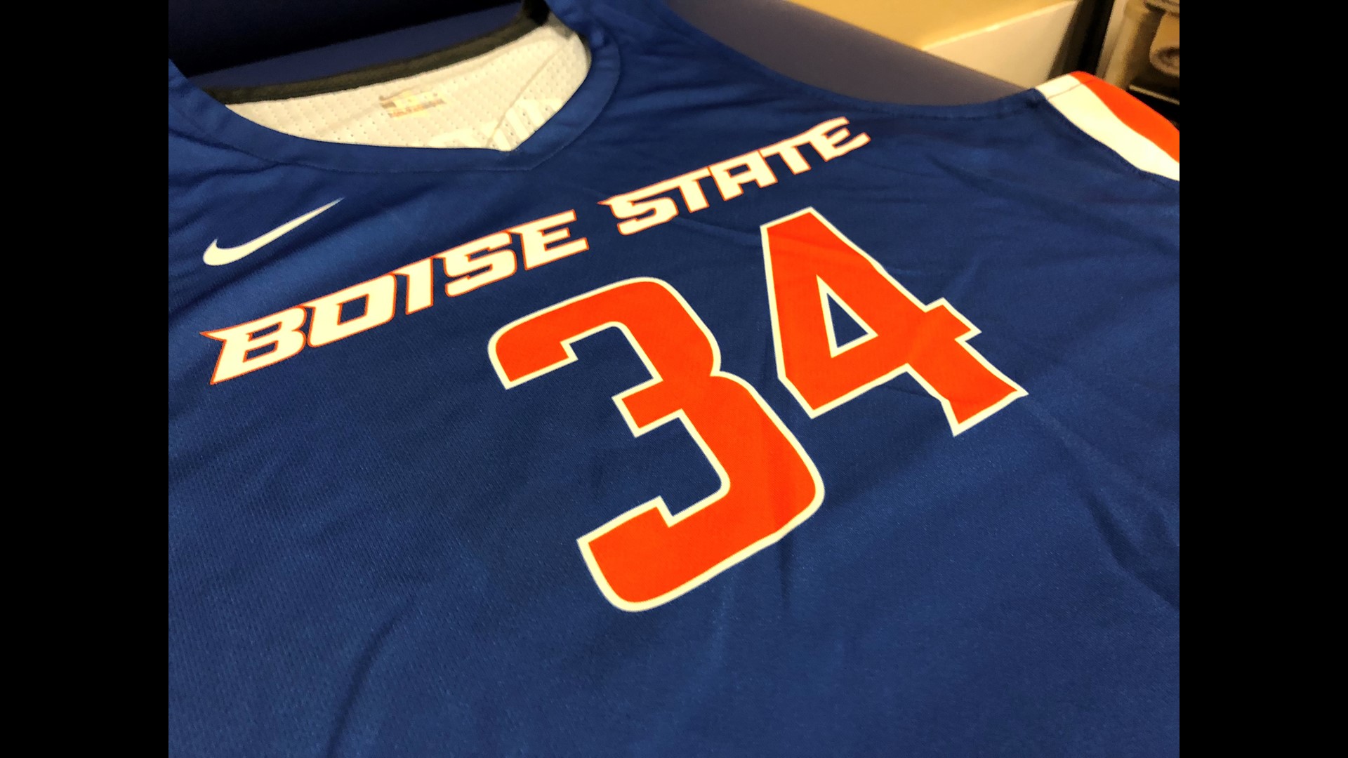 Boise State unveils new basketball uniforms | ktvb.com Boise State unveils new basketball uniforms | ktvb.com