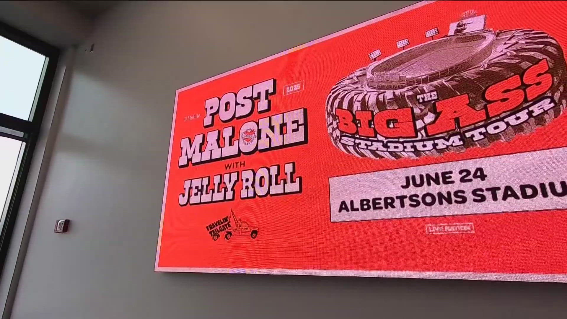 If you're out at the concert and not home 'malone,' Boise police issues ...