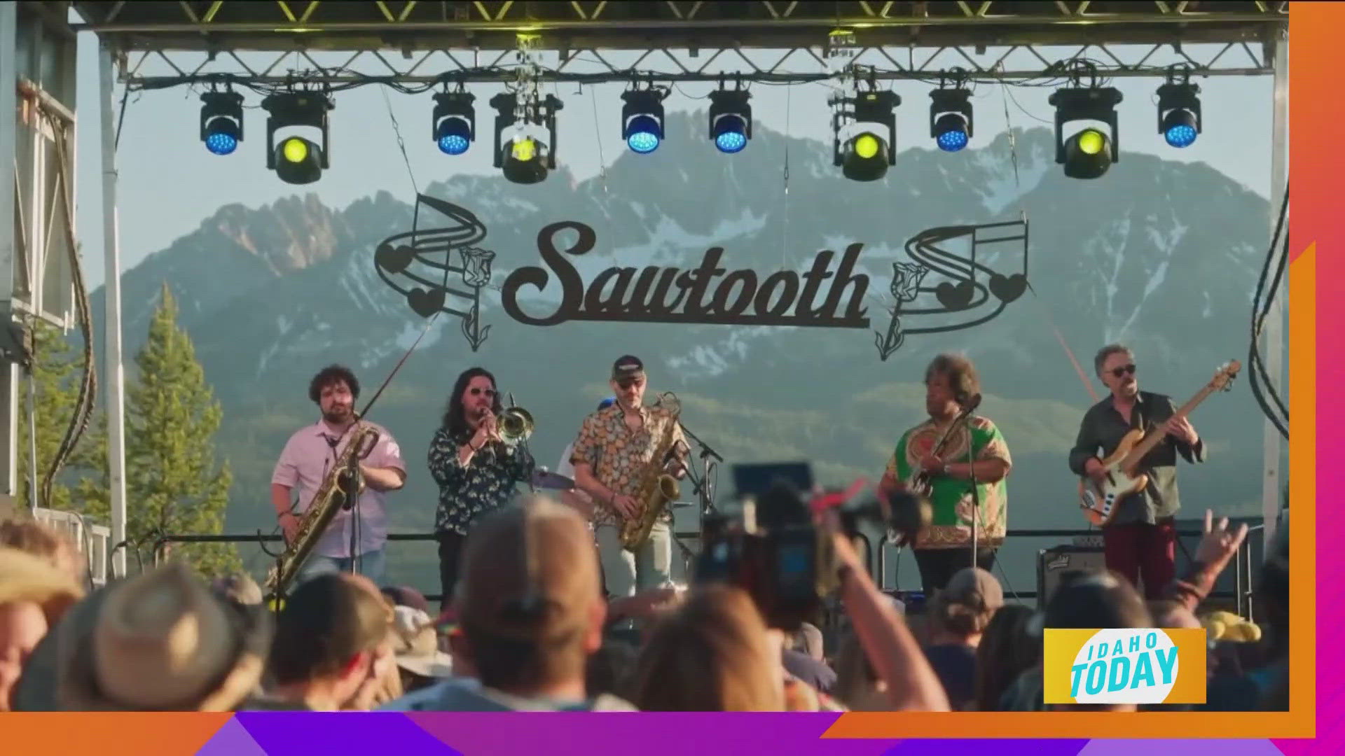 The Sawtooth Valley Gathering is packed with fresh faces and fan ...
