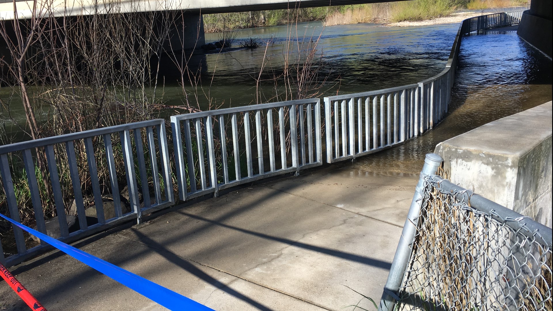 Boise River flows increasing, flooding on Greenbelt in Eagle | ktvb.com