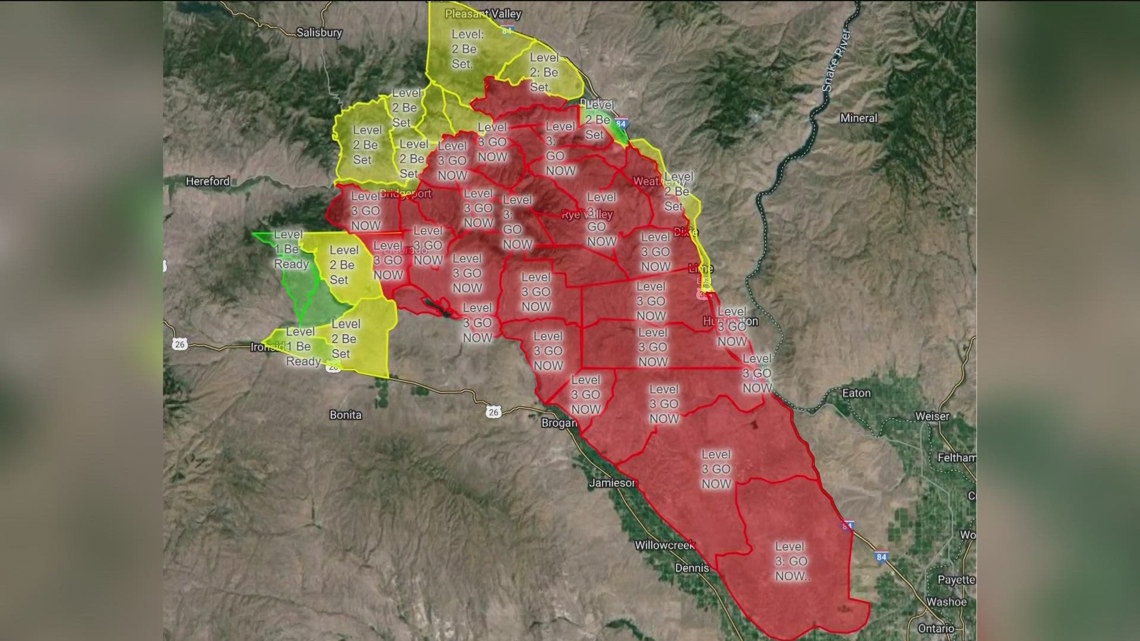 Update: More Evacuations for Durkee, Cow Fires | ktvb.com