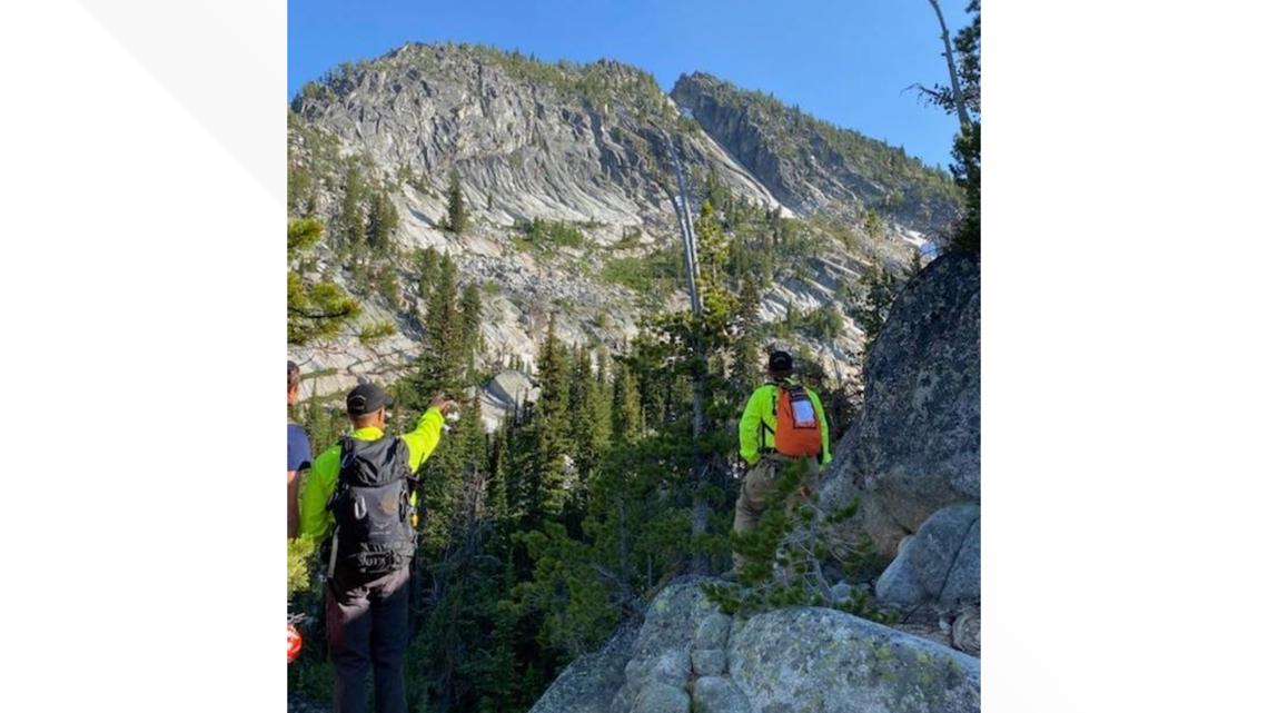 Stranded hiker rescued in eastern Oregon | ktvb.com