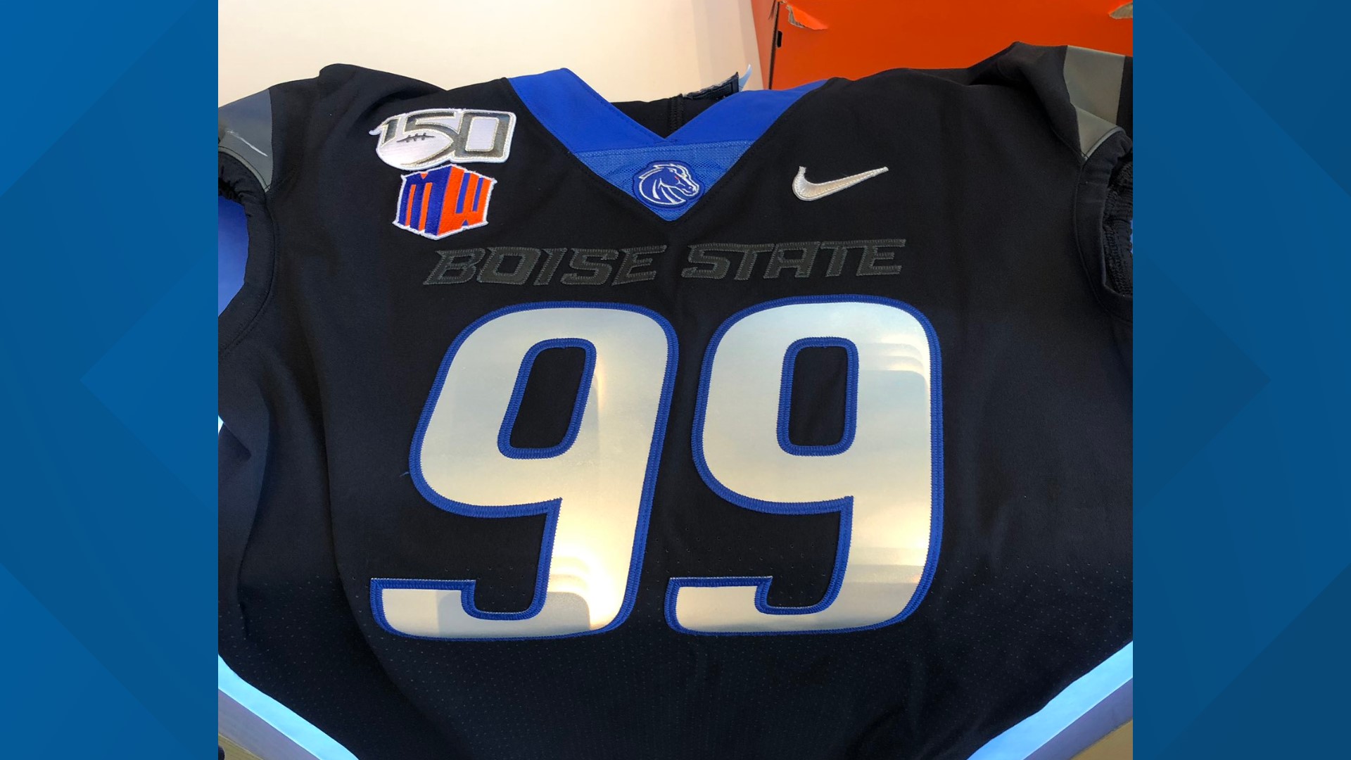 Boise State is back in black: The Broncos bring back their black ...