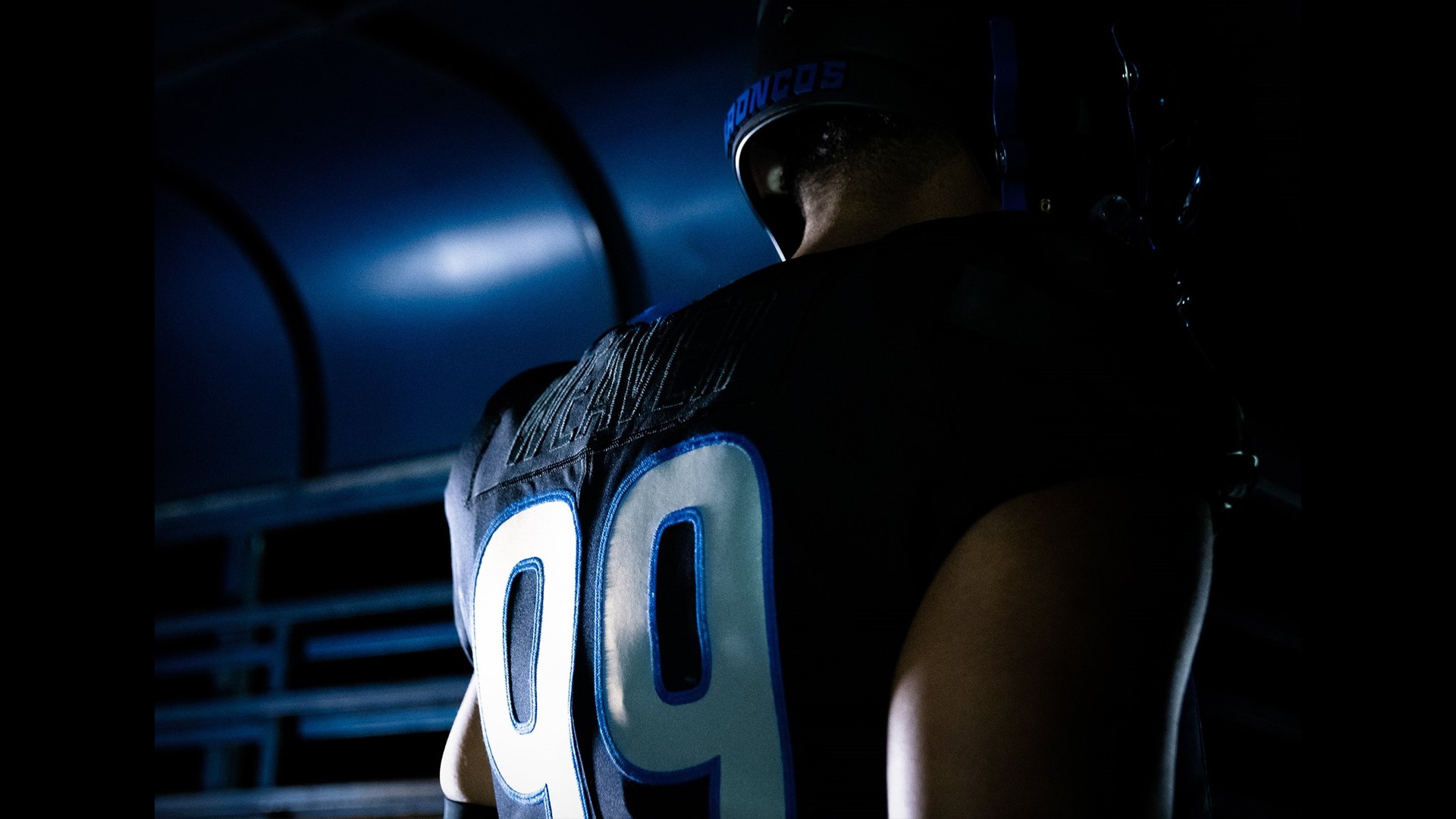 Boise State is back in black: The Broncos bring back their black ...