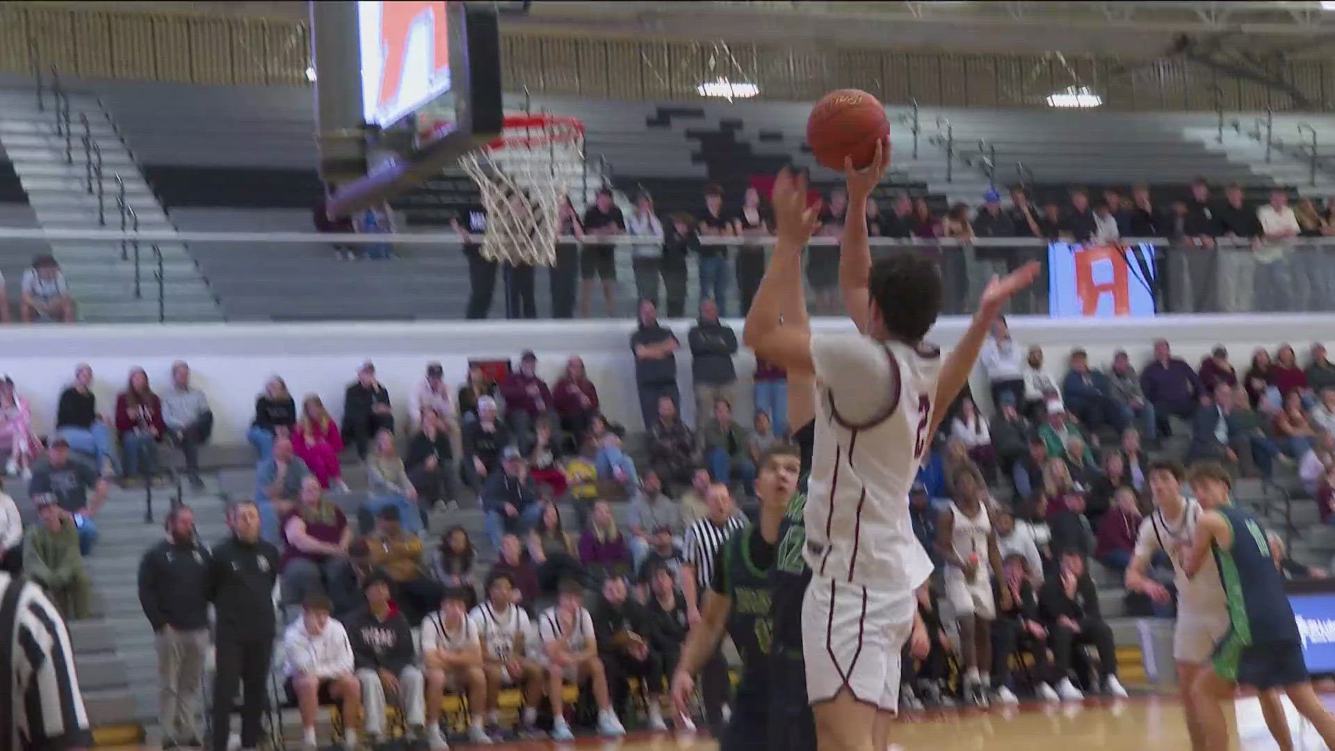 6A boys district basketball tournament underway from Ridgevue High ...