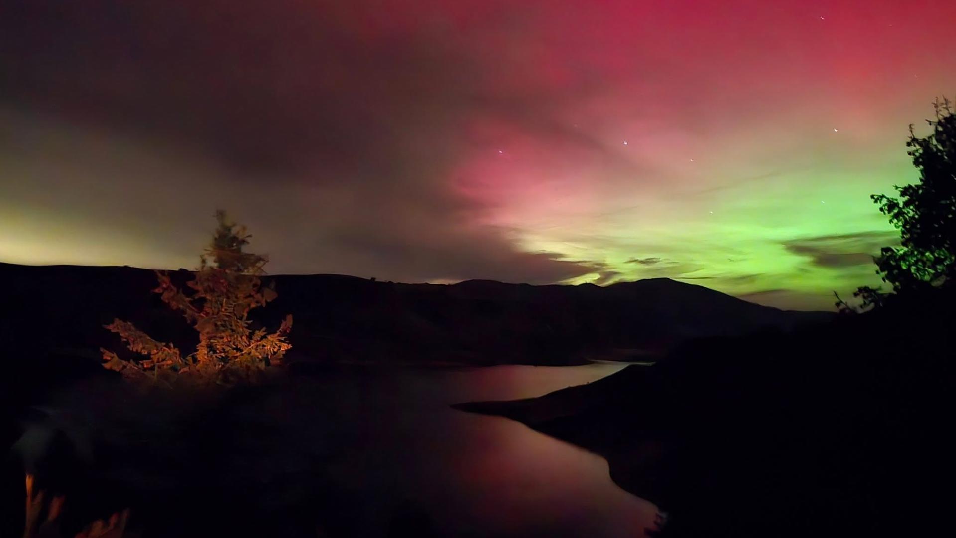 PHOTOS: Northern lights put on stunning show in Idaho | ktvb.com