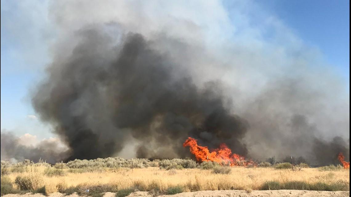Doubletapp Fire burns near I-84 and Simco Road | ktvb.com